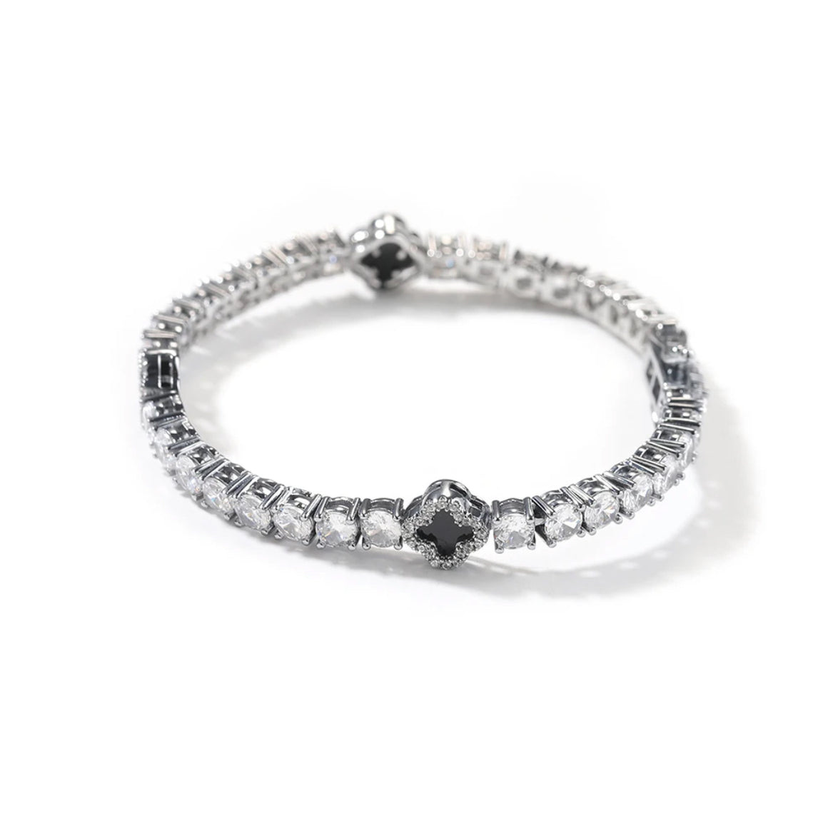 BRACELETS – Pretty Pieces & Co.